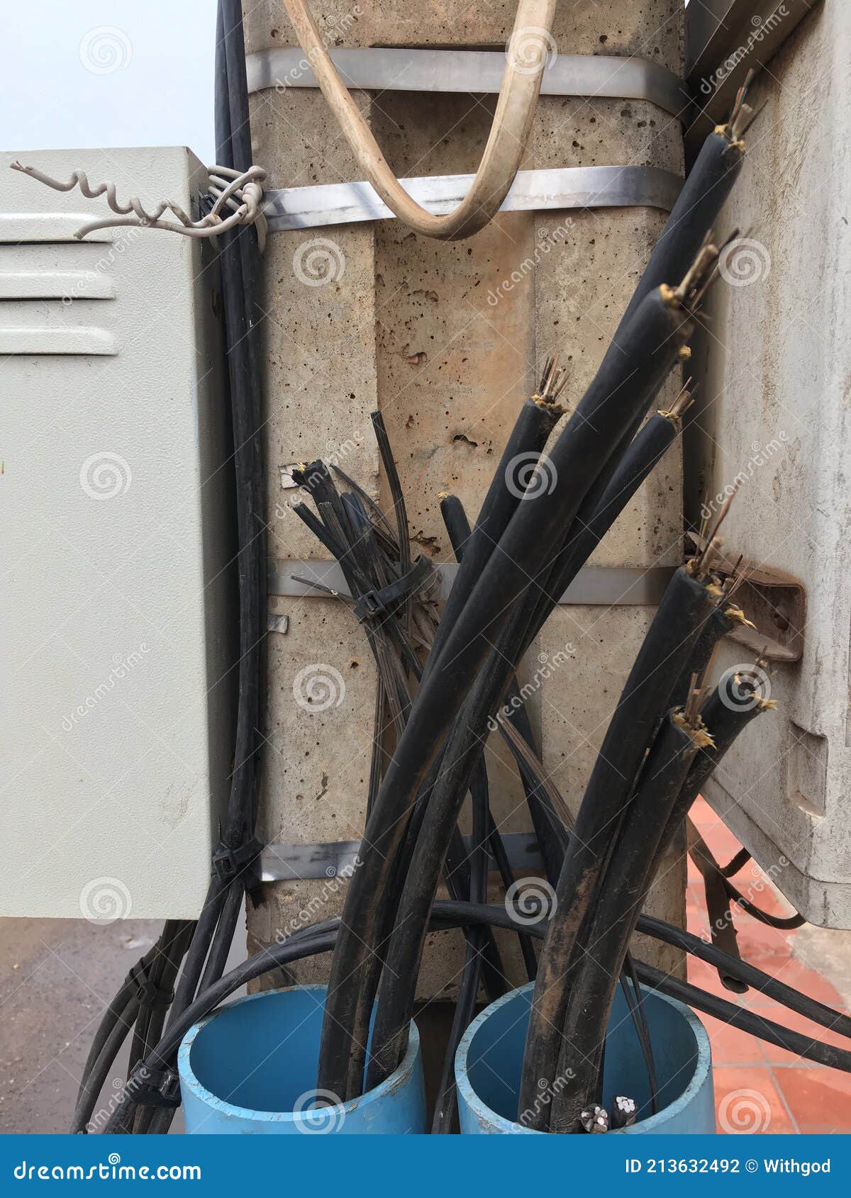 Bare Cut Fiber Optics CablesAl Stock Photo - Image of metal, lead ...