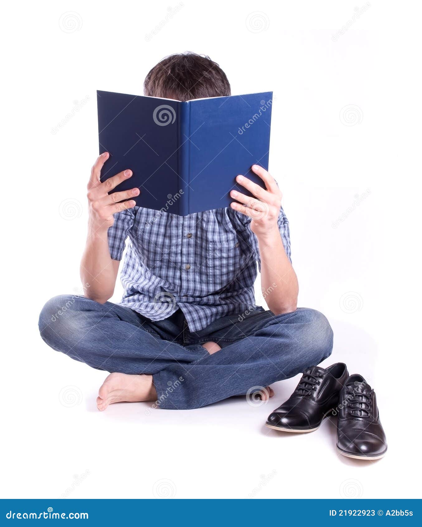 Barefoot Man Reading a Book Stock Image - Image of barefoot, boot: 21922923