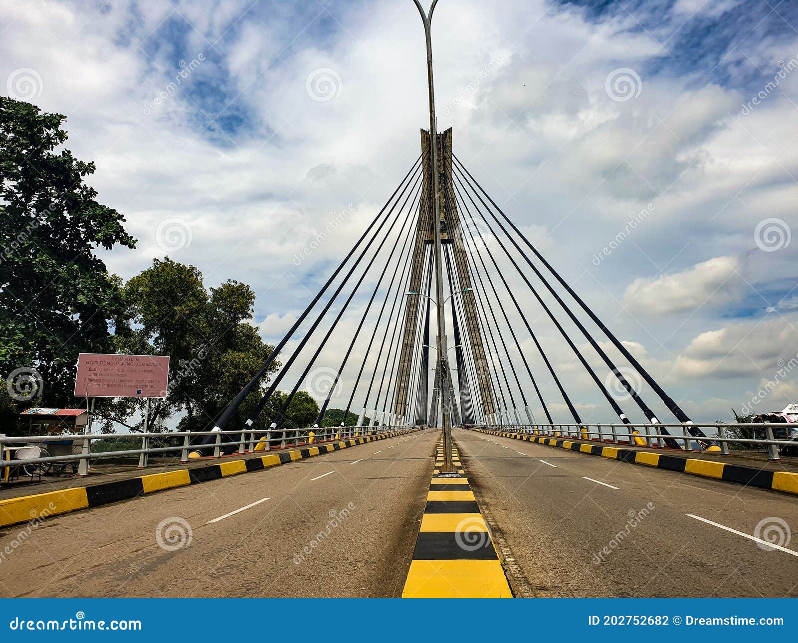 Barelang Bridge Batam Indonesia Stock Photo - Image of viaduct, bridge ...