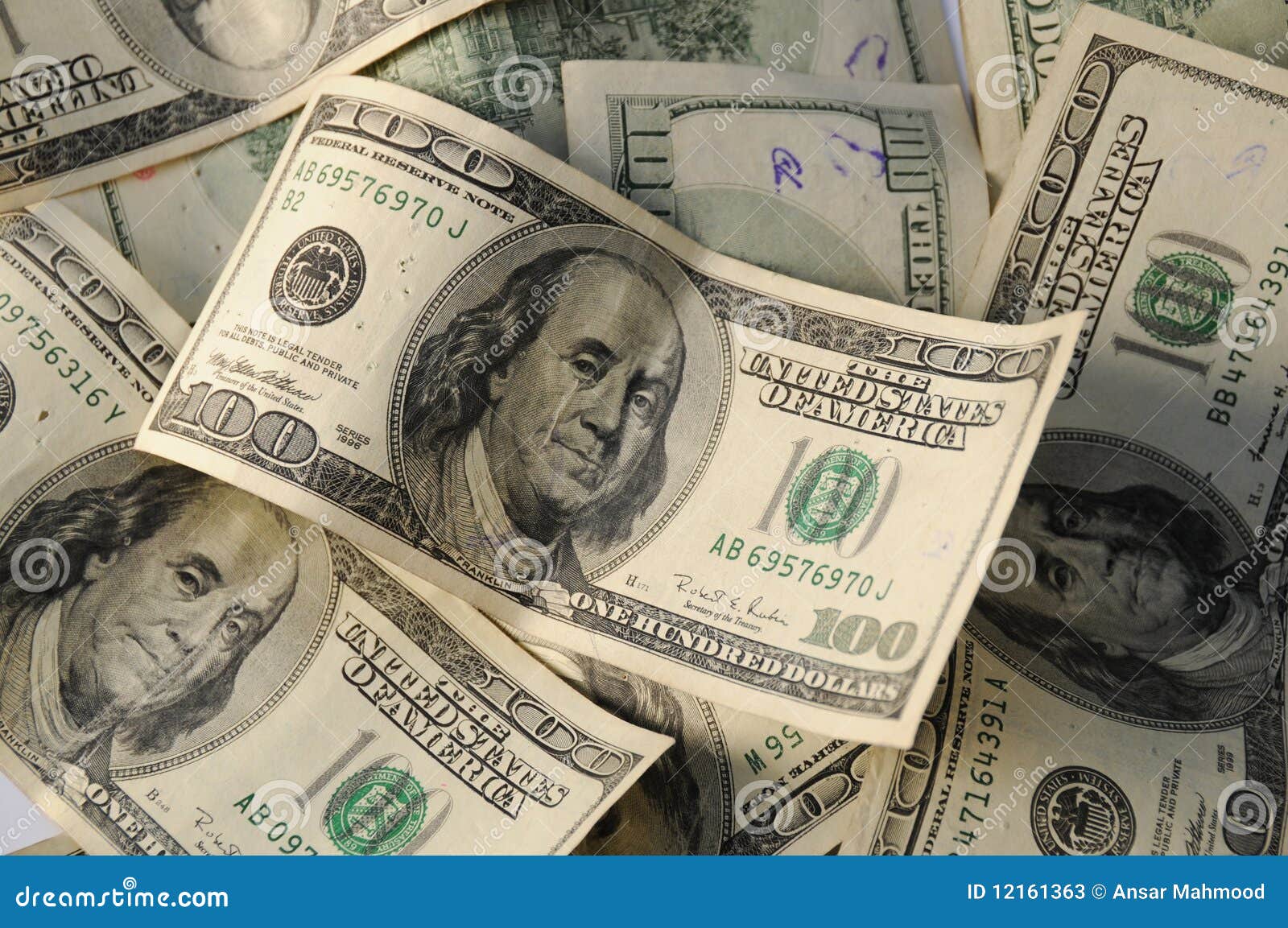 Bargeld stockbild. Bild von anmerkung, münze, träume - 12161363