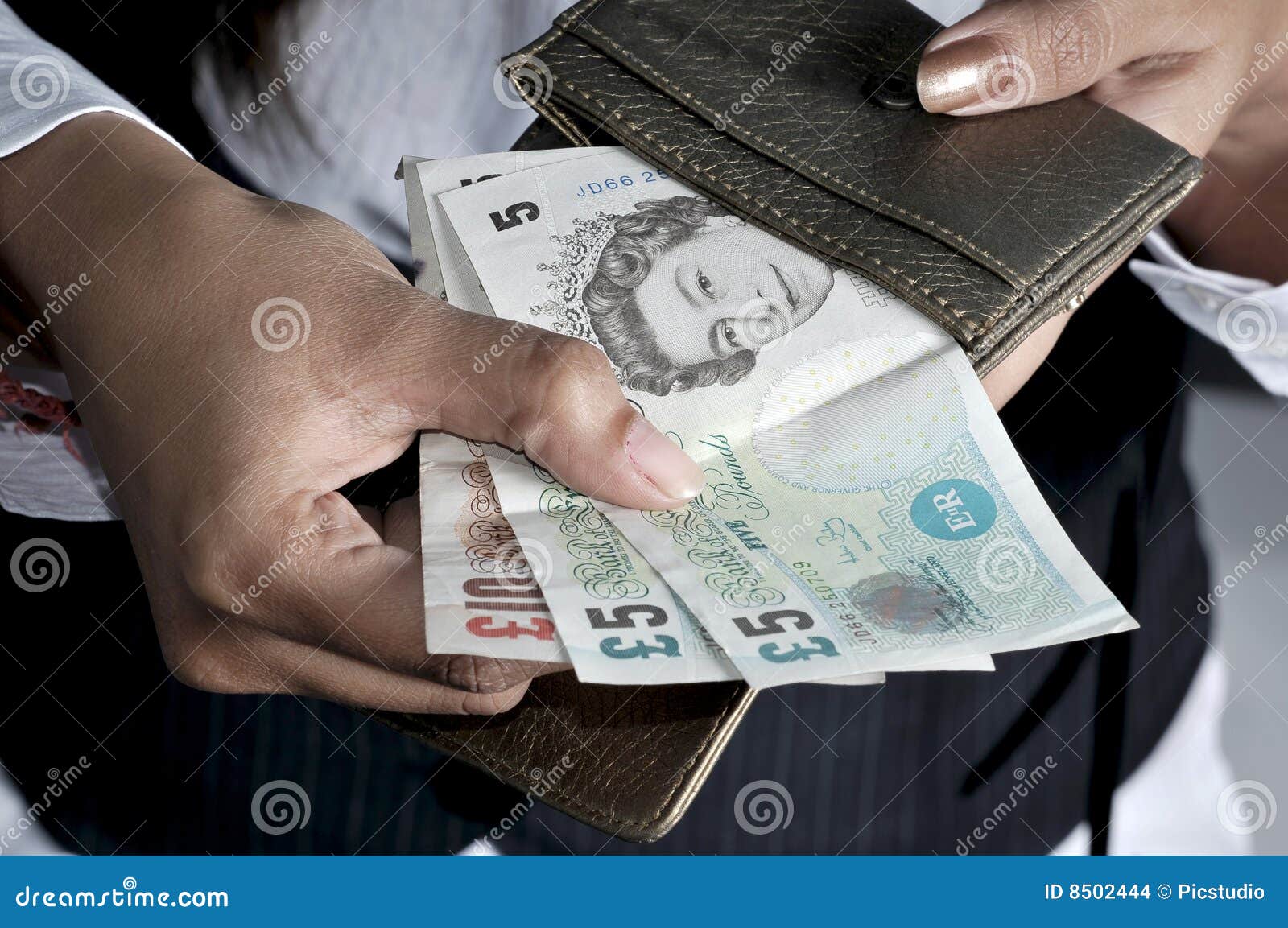 Bargeld redaktionelles stockbild. Bild von britisch, ring - 8502444