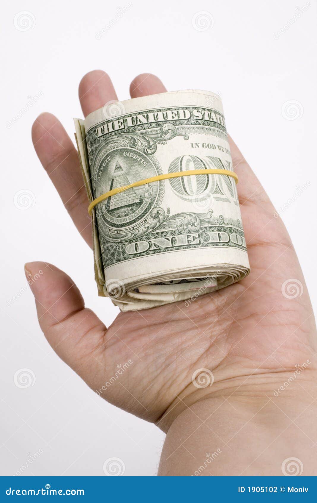 Bargeld in der Hand stockfoto. Bild von reich, geld, hand - 1905102
