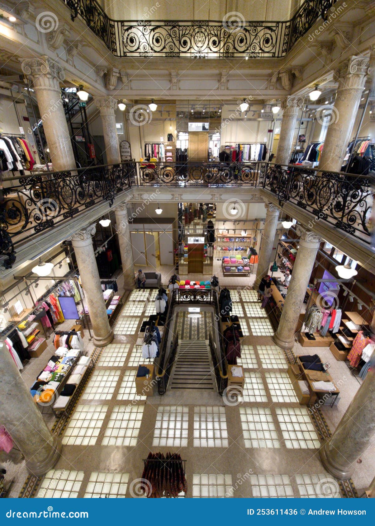 Bari, Italy, Palazzo Mincuzzi Editorial Photo - Image of city ...