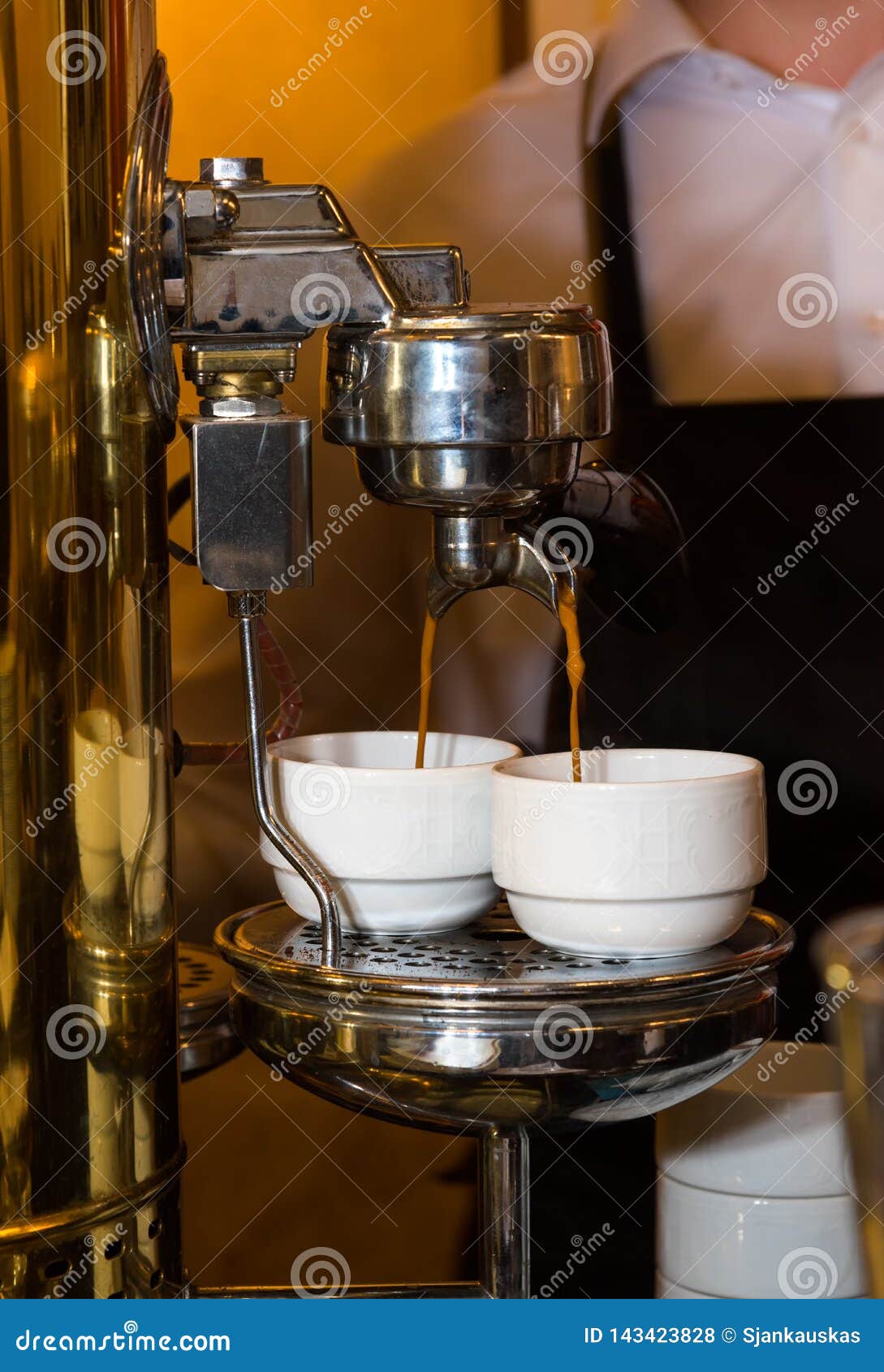 Barista Making Coffee with Coffee Machine in a Bars, Coffee Making ...
