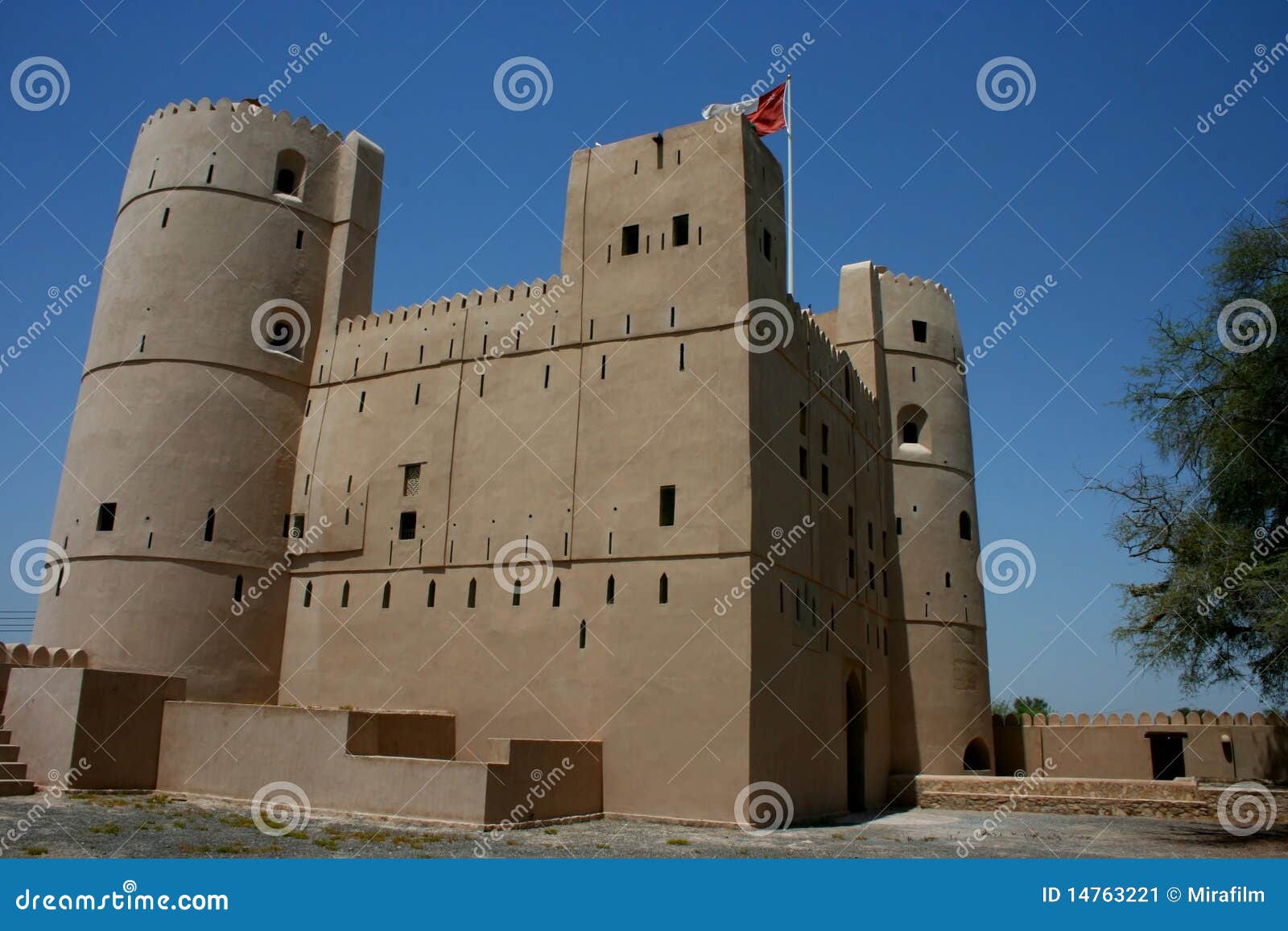 Barka - Oman stock image. Image of wall, lady, fort, kisra - 14763221