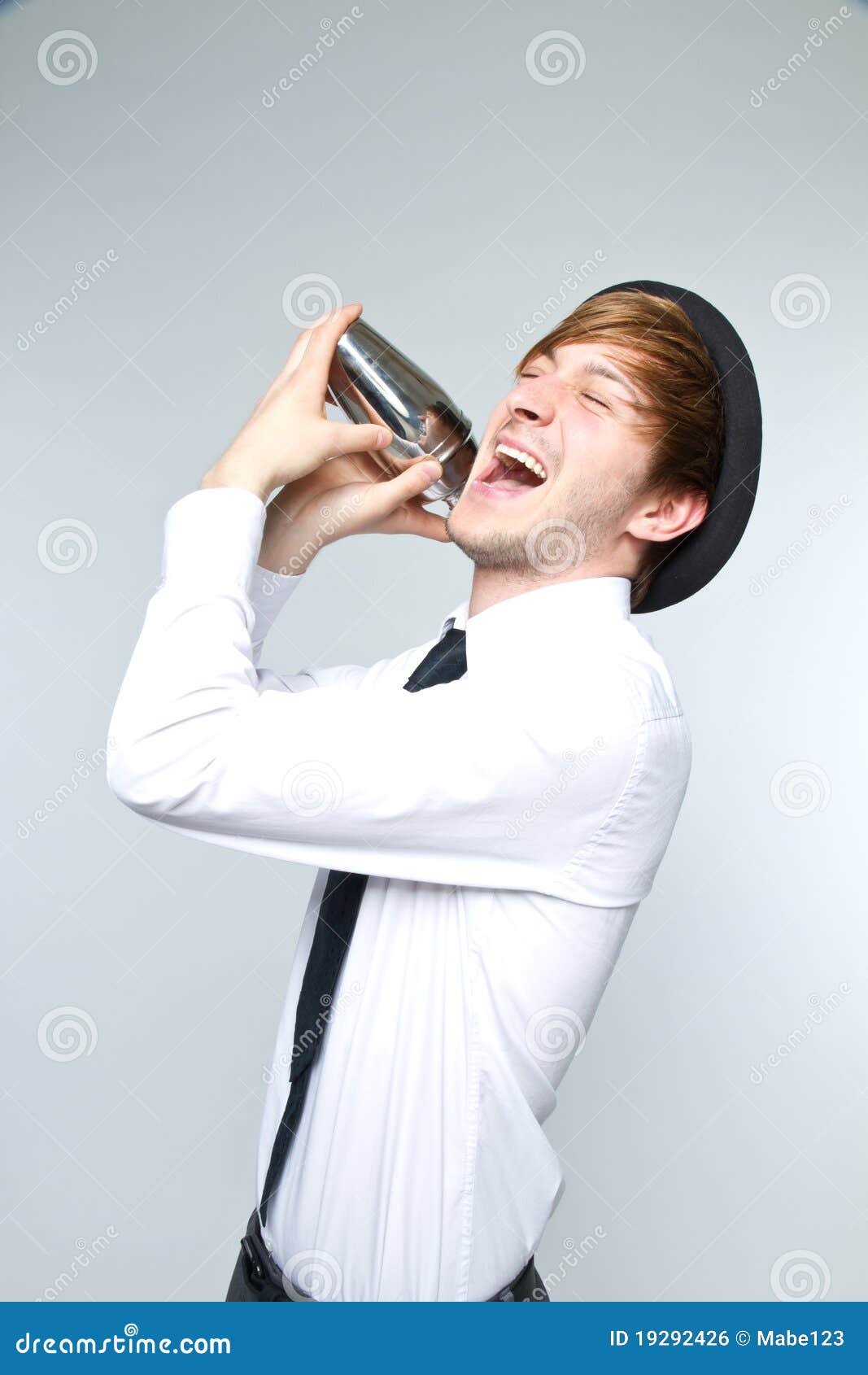 Barkeeper Shaking Cocktails Stock Photo - Image of party, funny: 19292426
