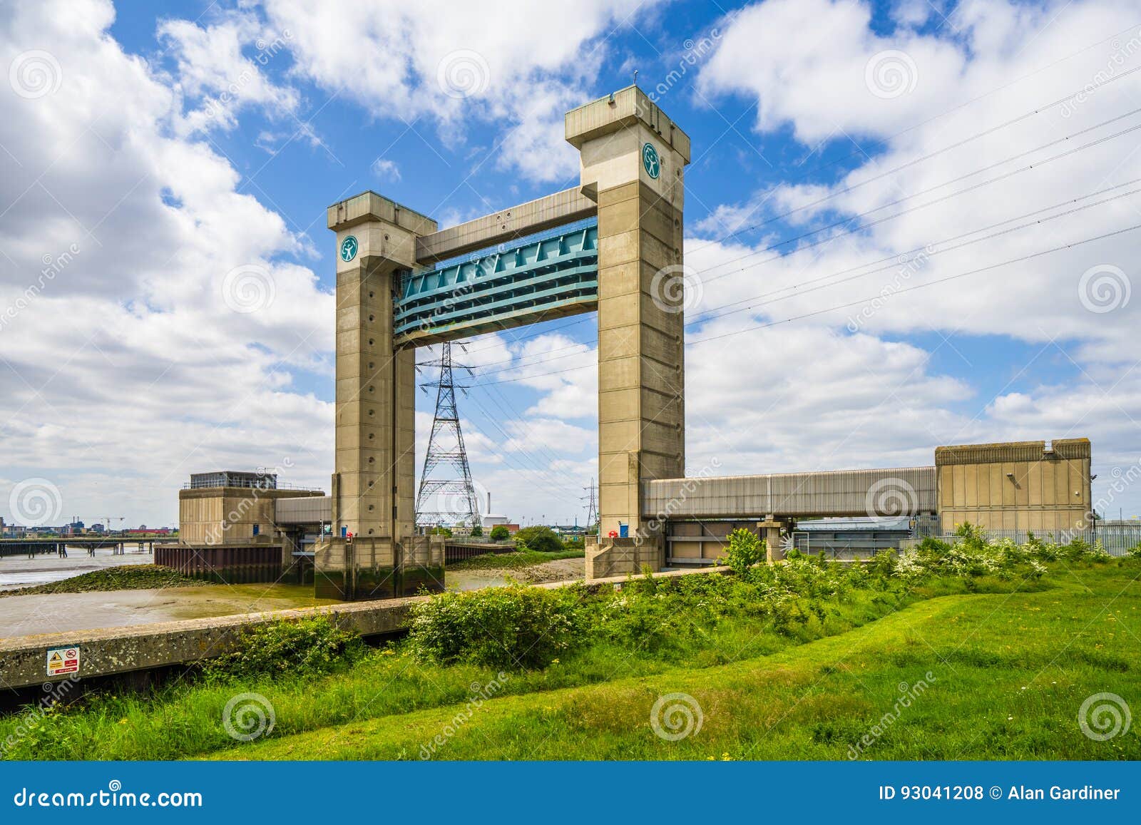 Barking Creek Flood Barrier Stock Photo - Image of london, creek: 93041208