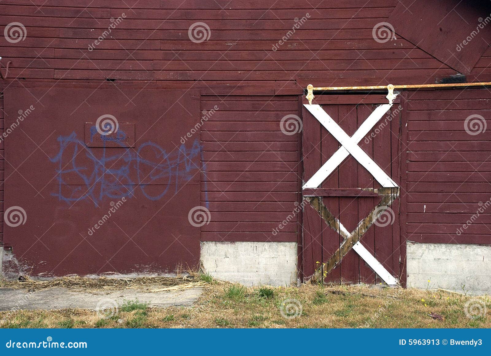 Backwoods Barn Stock Photos - Free & Royalty-Free Stock Photos from ...