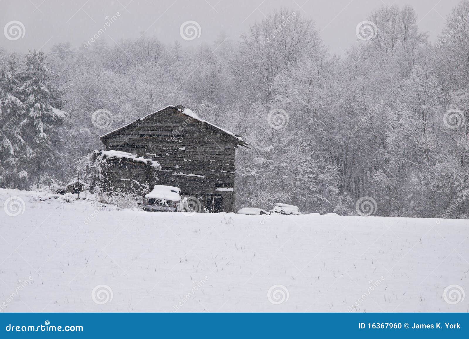 Barn in snow stock photo. Image of mountains, trees, weather - 16367960