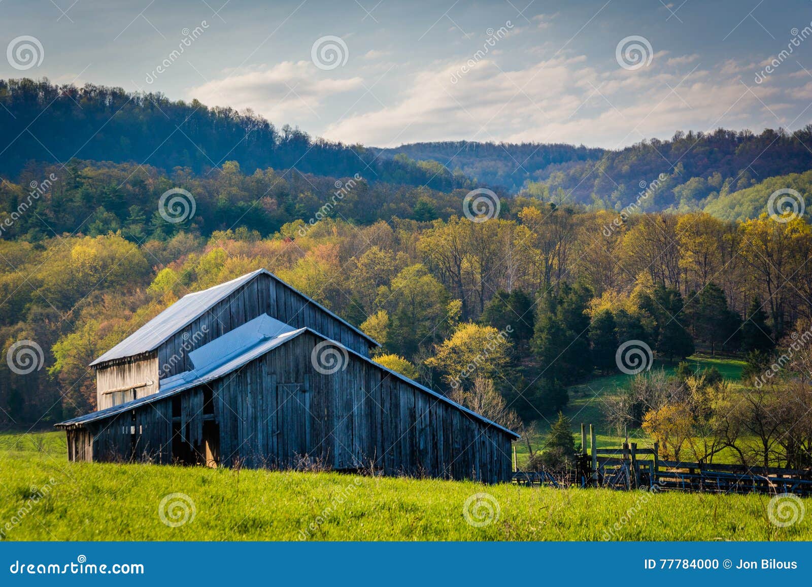 Barn and Spring Color in the Rural Shenandoah Valley of Virginia Stock ...