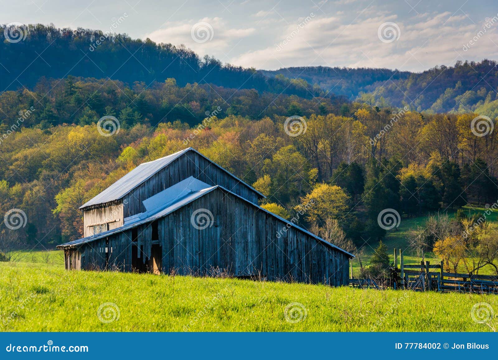 Barn and Spring Color in the Rural Shenandoah Valley of Virginia Stock ...