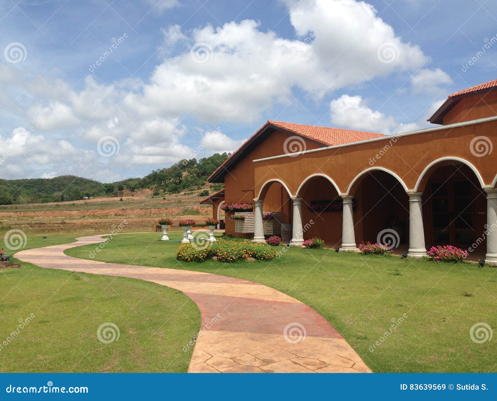 Barn stock image. Image of house, walkway, architecture - 83639569