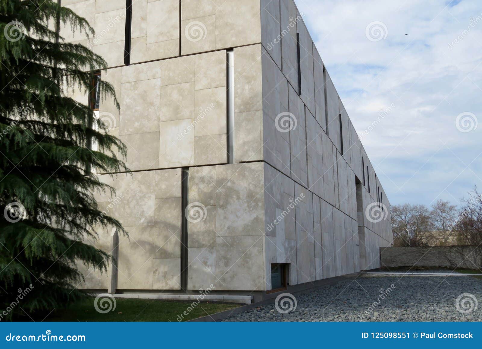 The Barnes Foundation - Side View. Editorial Photo - Image of gray ...