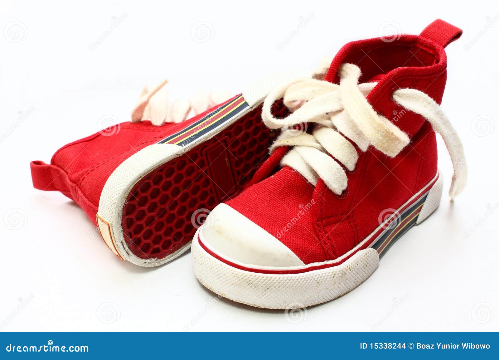 Barnskor arkivfoto. Bild av barn, flickor, pojkar, körning - 15338244