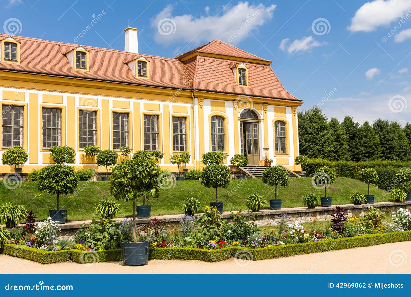 Barocker Garten Und Friedrich Palace Stockfoto - Bild von bearbeitung ...