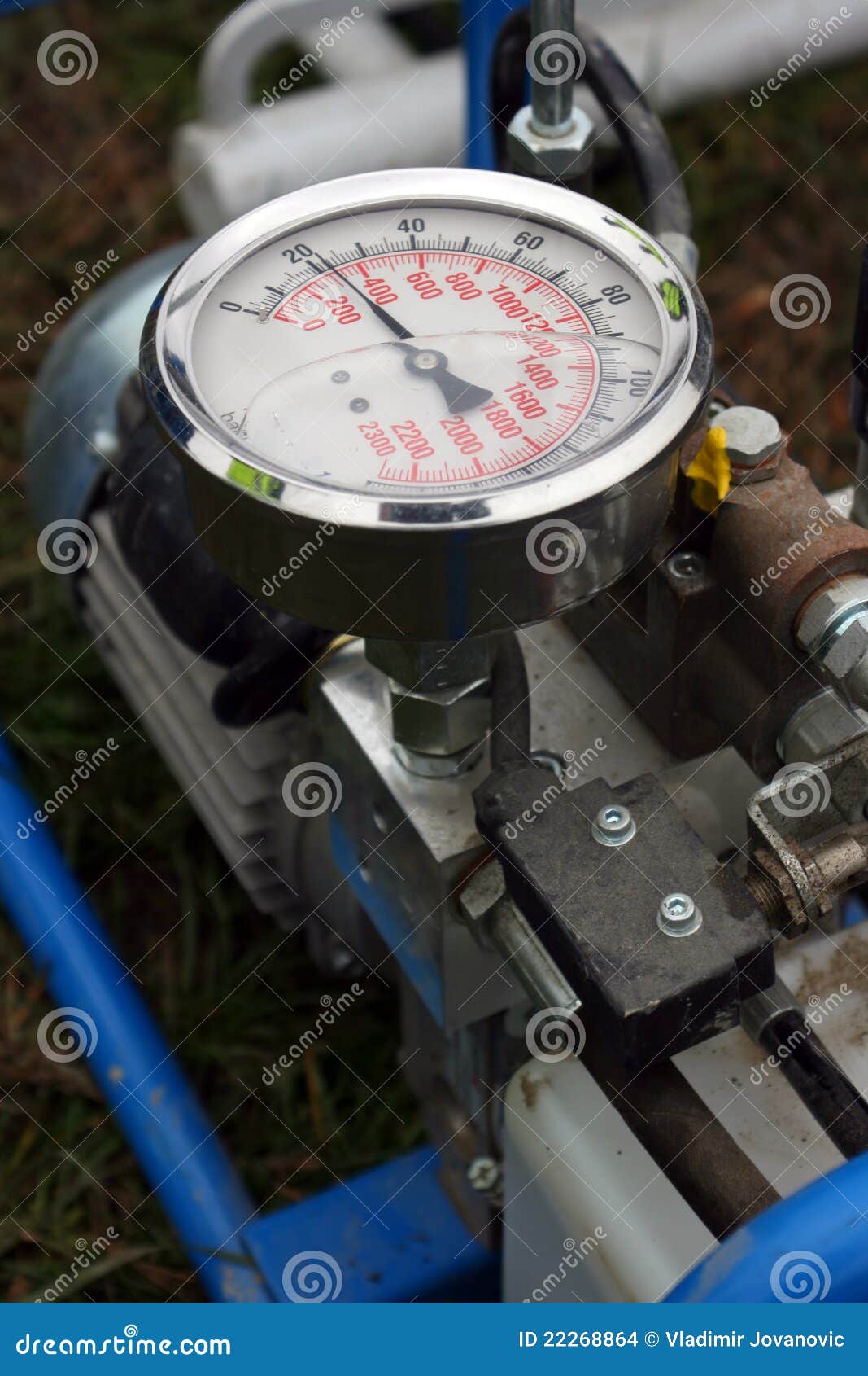 Barometer on machine stock photo. Image of pipes, closeup - 22268864