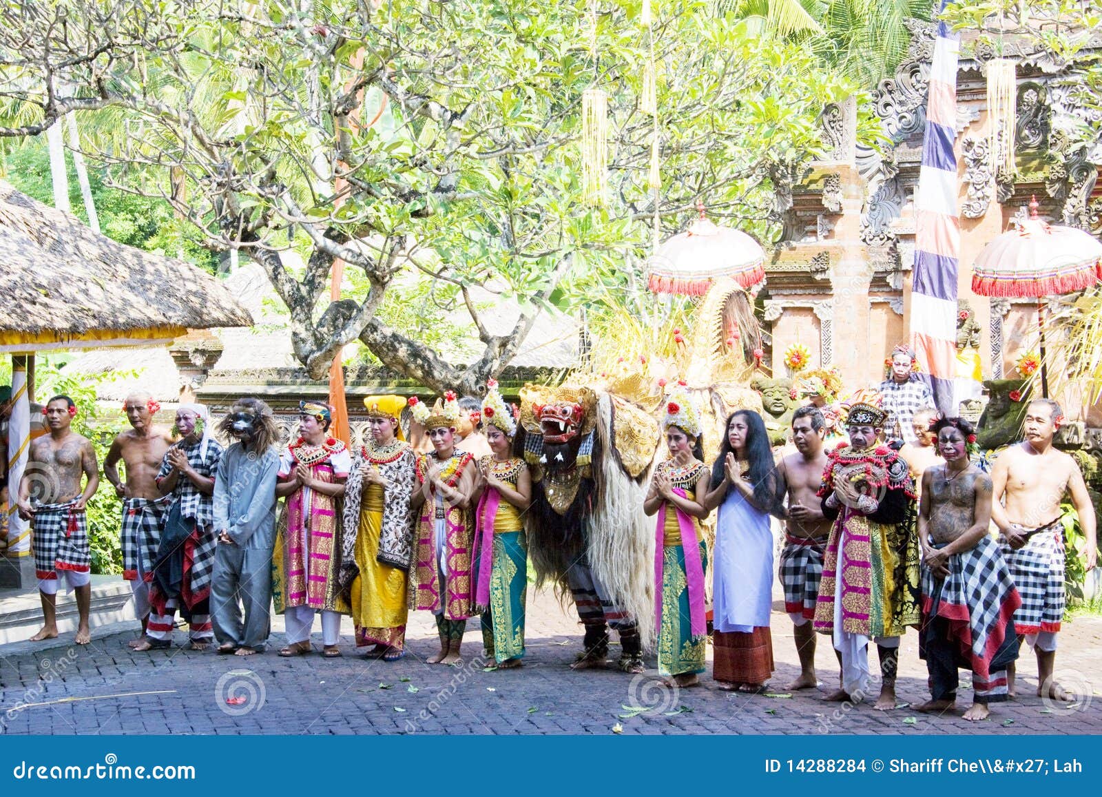 Barong Dancers, Bali, Indonesia Editorial Stock Image - Image of dance ...