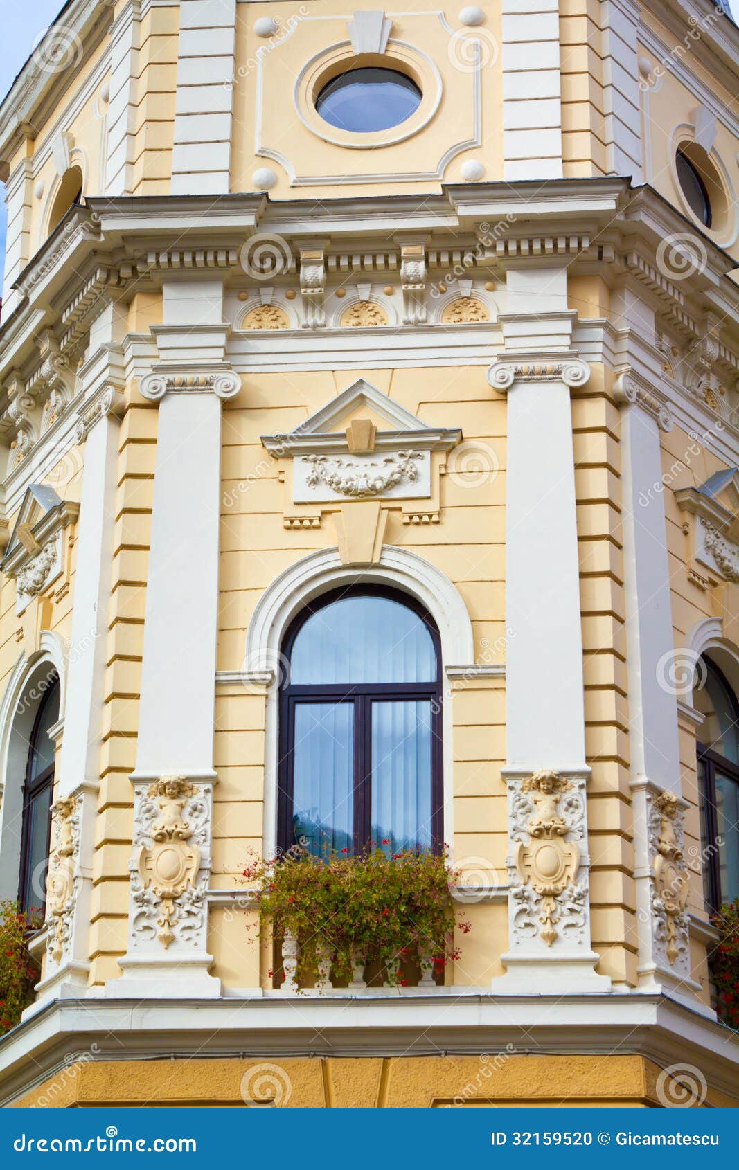 Baroque building facade stock photo. Image of colors - 32159520