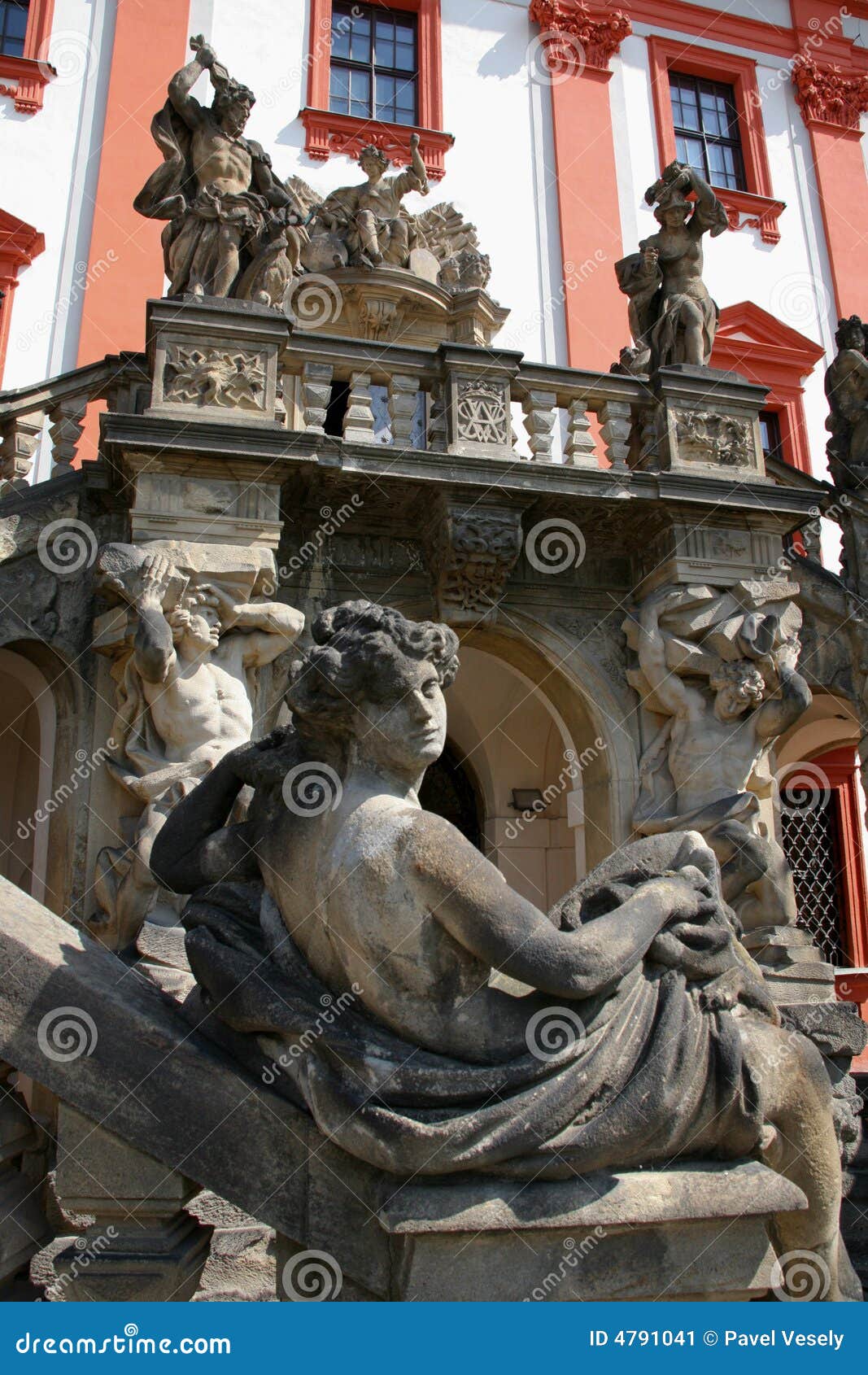 Baroque Manor House in Prague Stock Image - Image of sunny, travelling ...