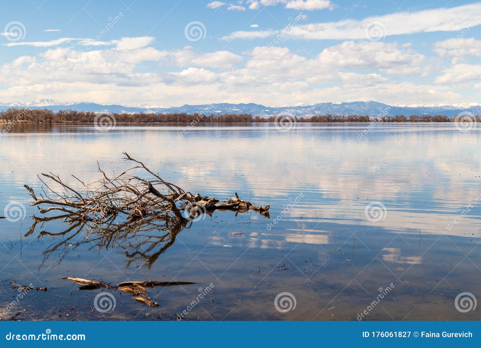 Barr Lake State Park, Colorado Stock Image - Image of blue, lake: 176061827