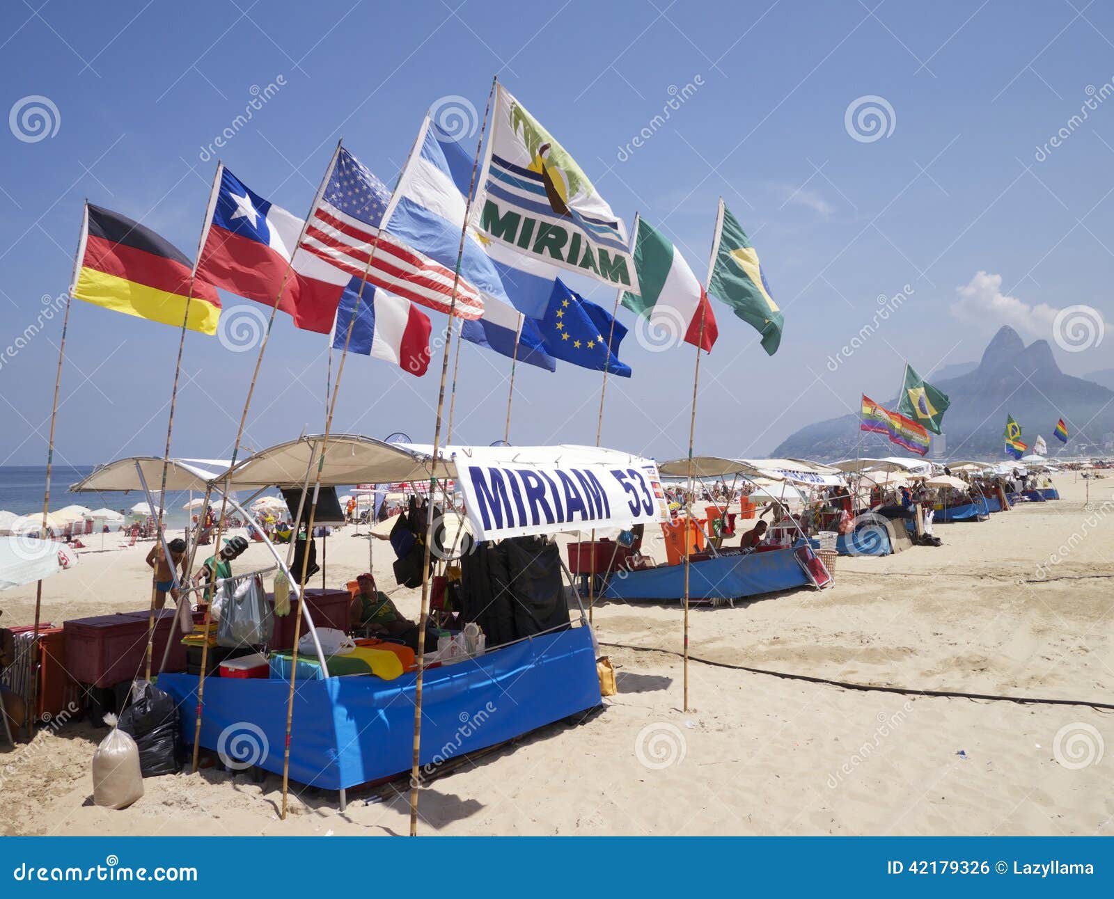 Barraca Brasileira Rio De Janeiro Da Praia Foto Editorial - Imagem de ...