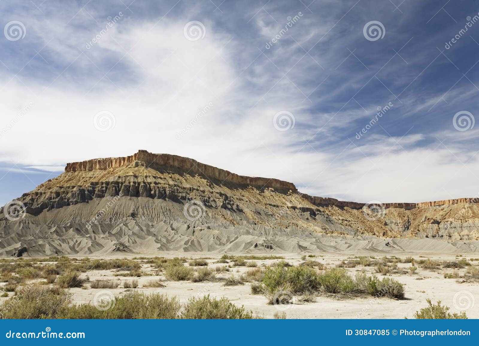 Barren desert landscape stock image. Image of barren - 30847085