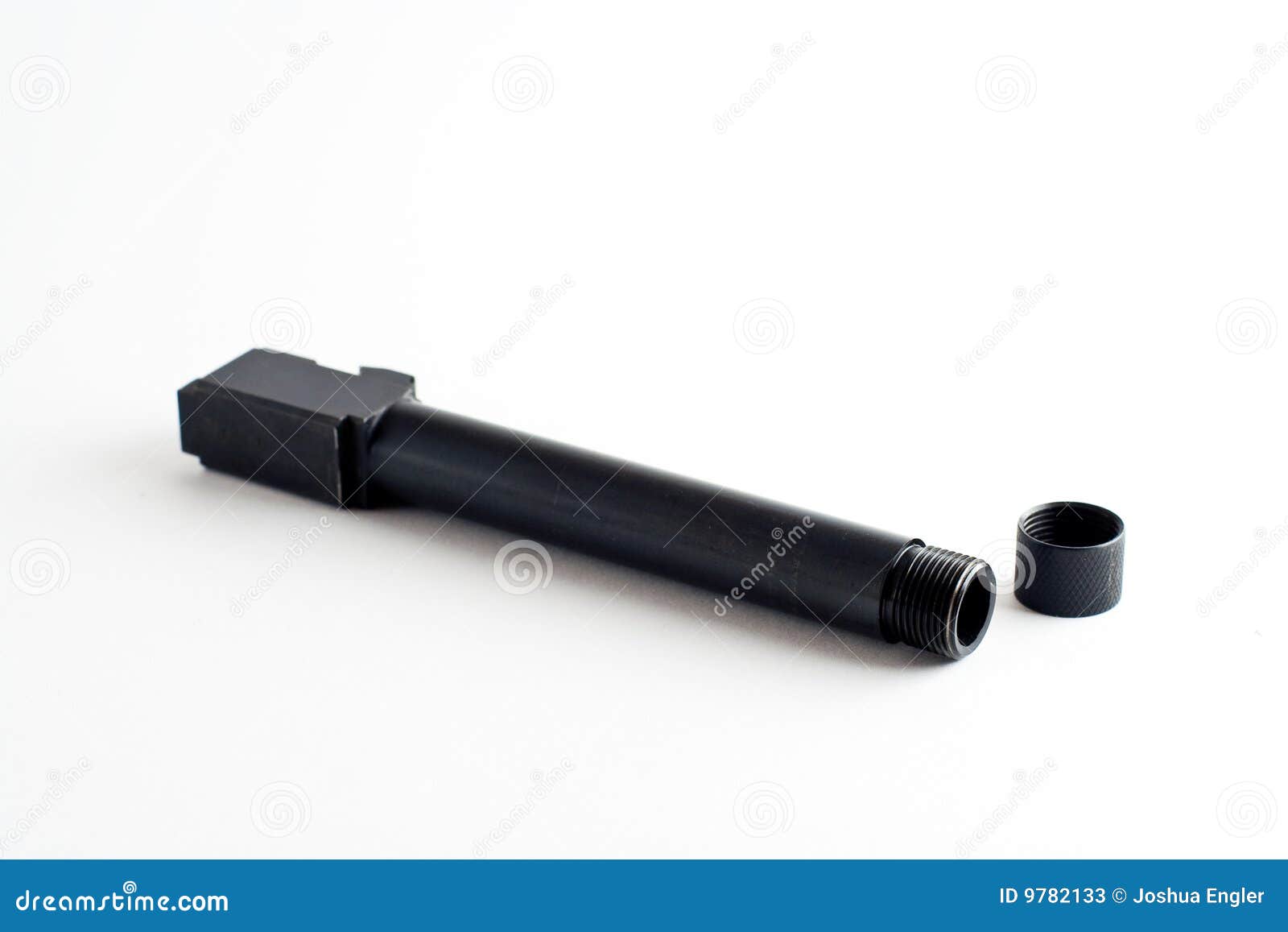 Barril de la arma de mano imagen de archivo. Imagen de handgun - 9782133