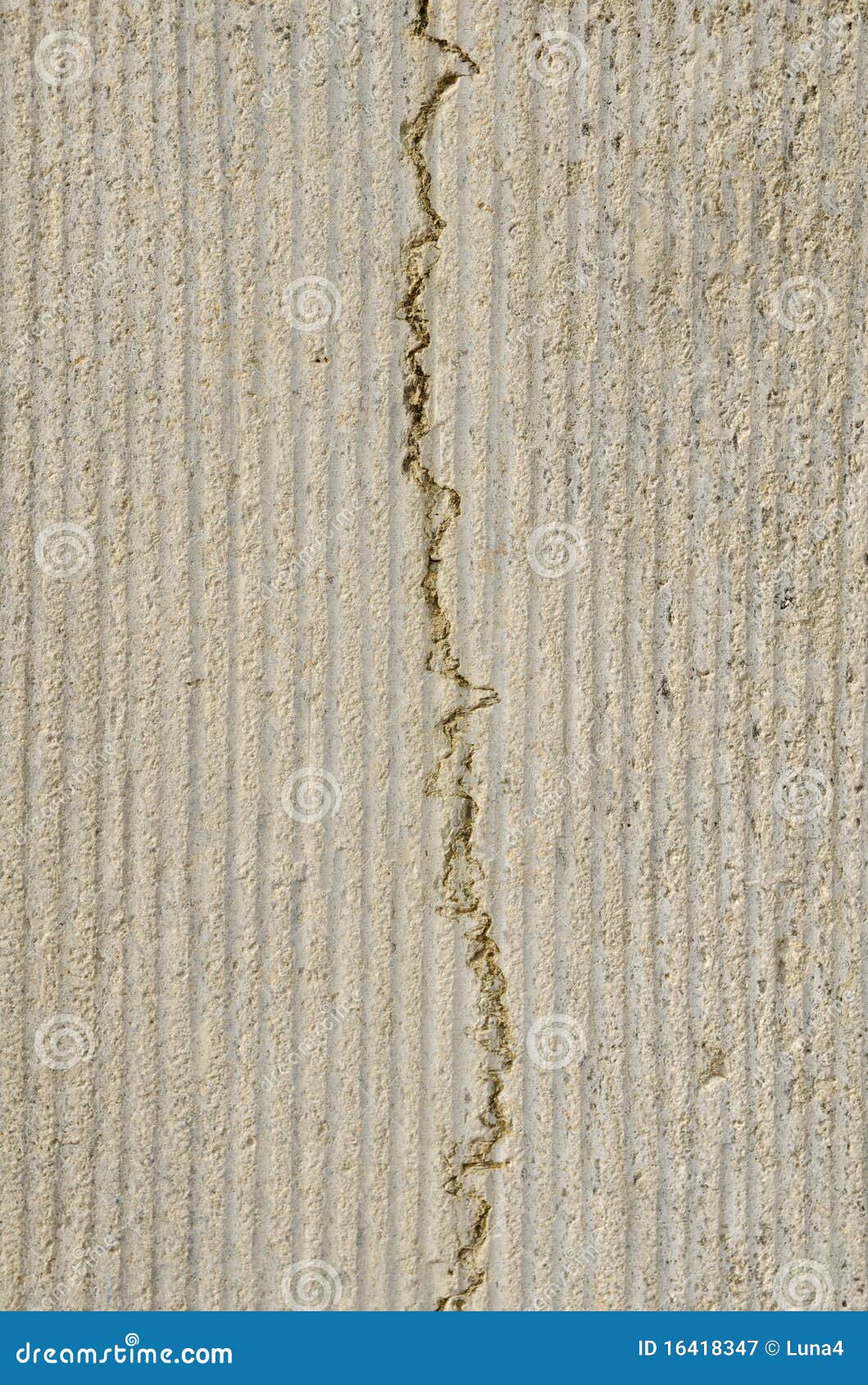 Barst in een muur stock afbeelding. Image of steen, concreet - 16418347