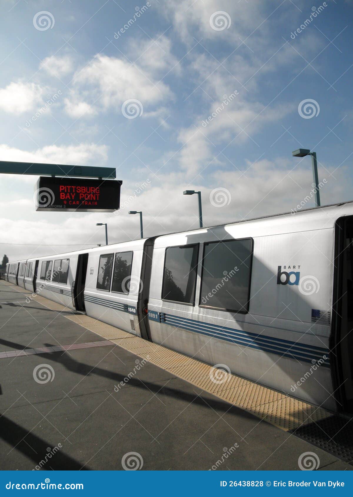 BART Train Ready To Depart From Coliseum BART Stop Editorial Photo ...