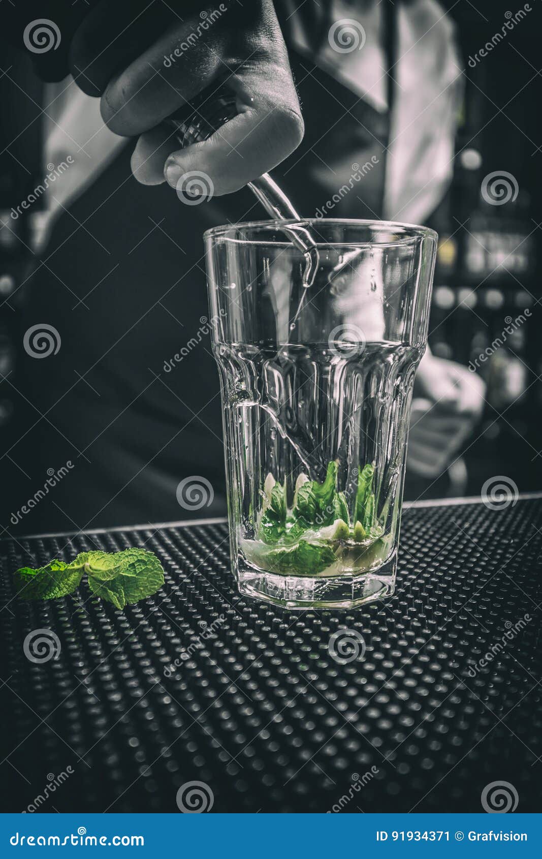 Bartender is Pouring Lime Juice Stock Image - Image of nightlife, cold ...