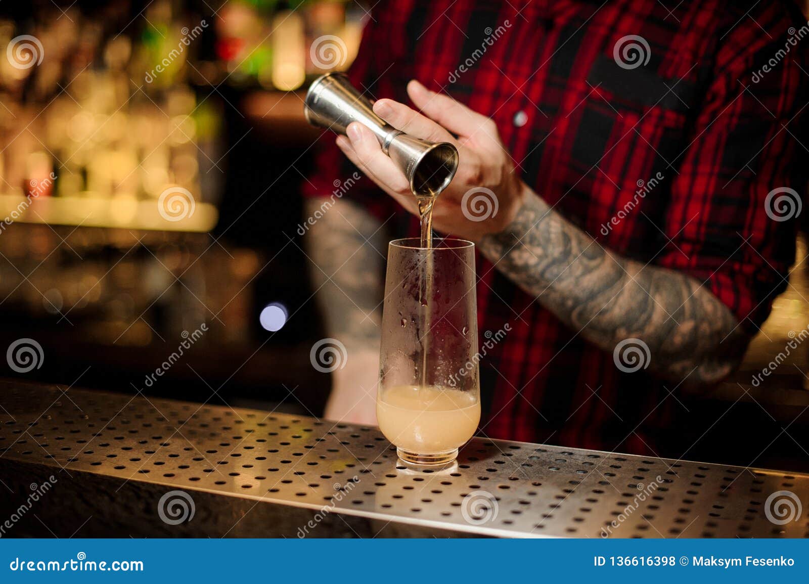 Bartender Pouring a Portion of Alcoholic Drink Using Jigger Stock Photo ...