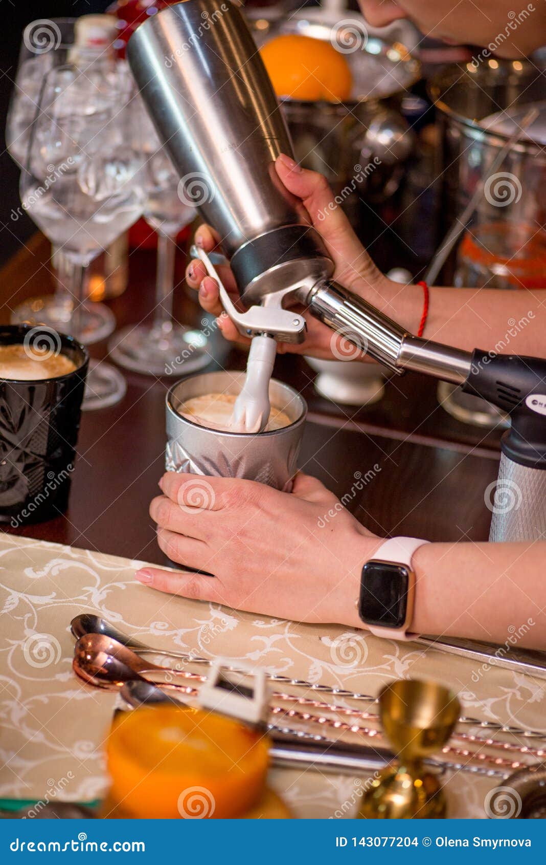 Bartender Preparing Cocktail Stock Photo - Image of liquid, bartender ...