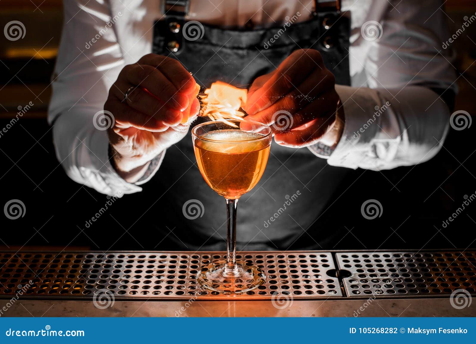 Bartender Making the Fresh Alcoholic Drink with a Smoky Note Stock ...