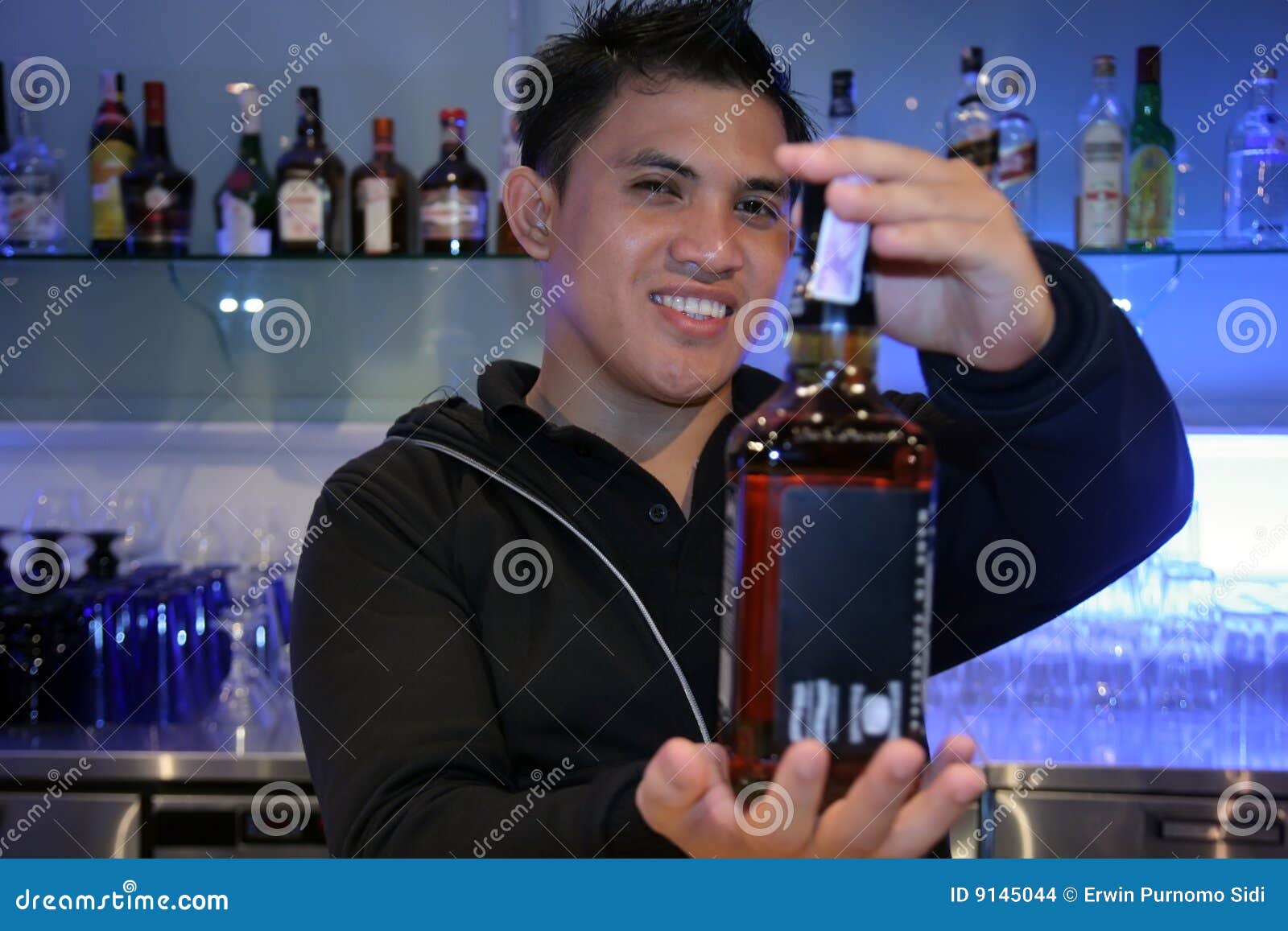 Bartender at work stock photo. Image of portrait, drink - 9145044