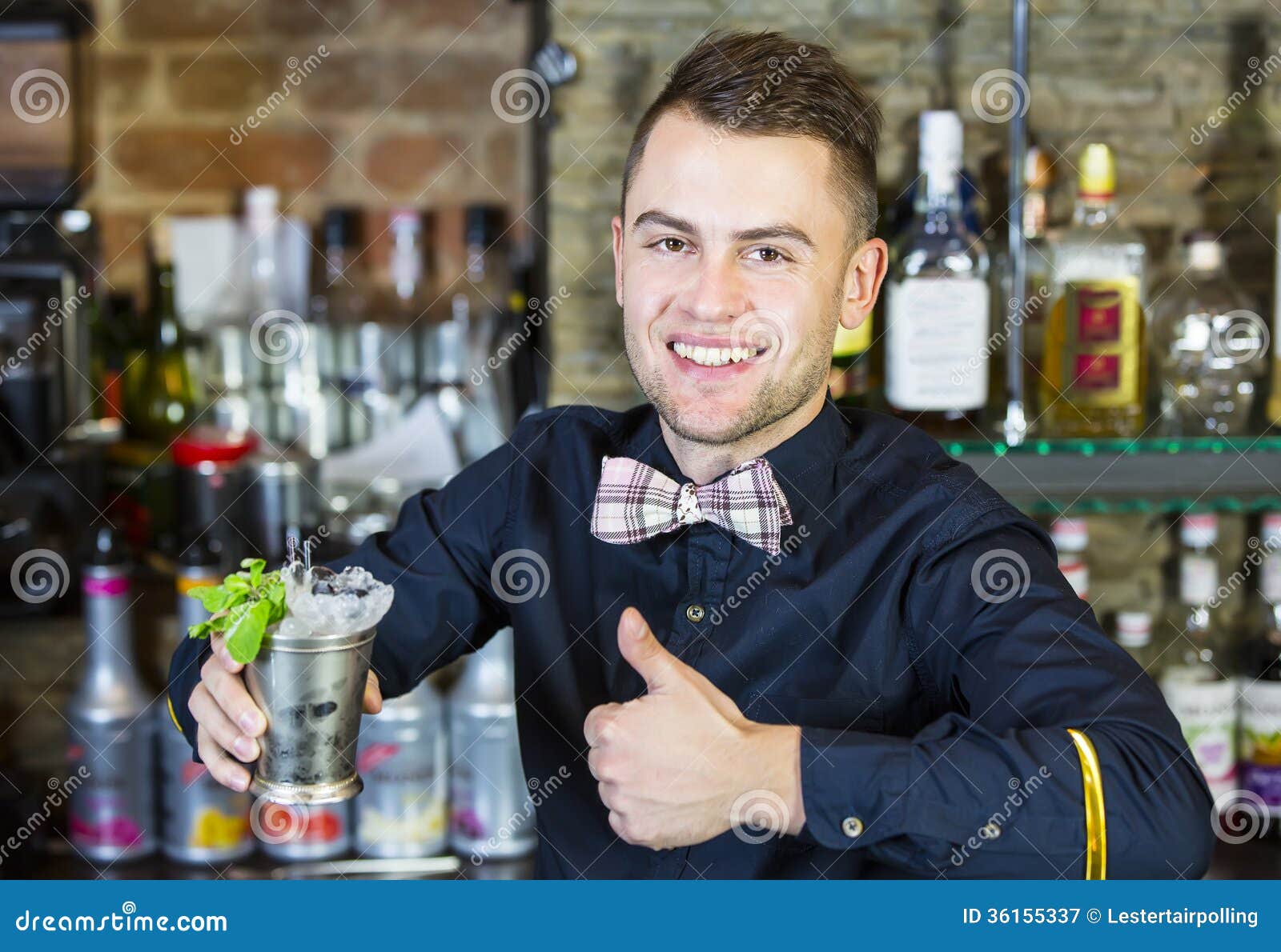 Bartender stock image. Image of alcoholic, nonalcoholic - 36155337