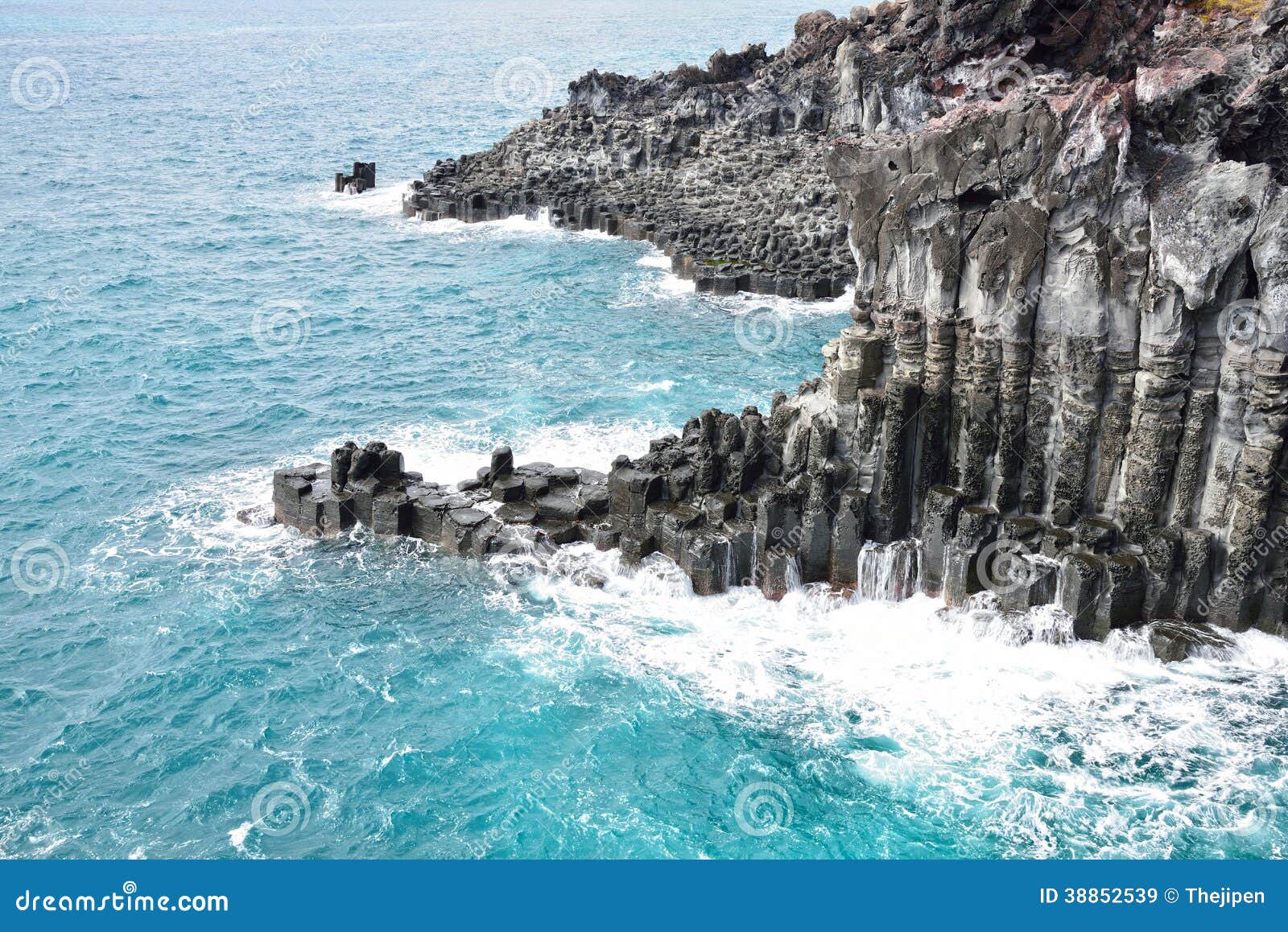 Basaltic Columnar Joint Coast Stock Image - Image of basalt, natural ...