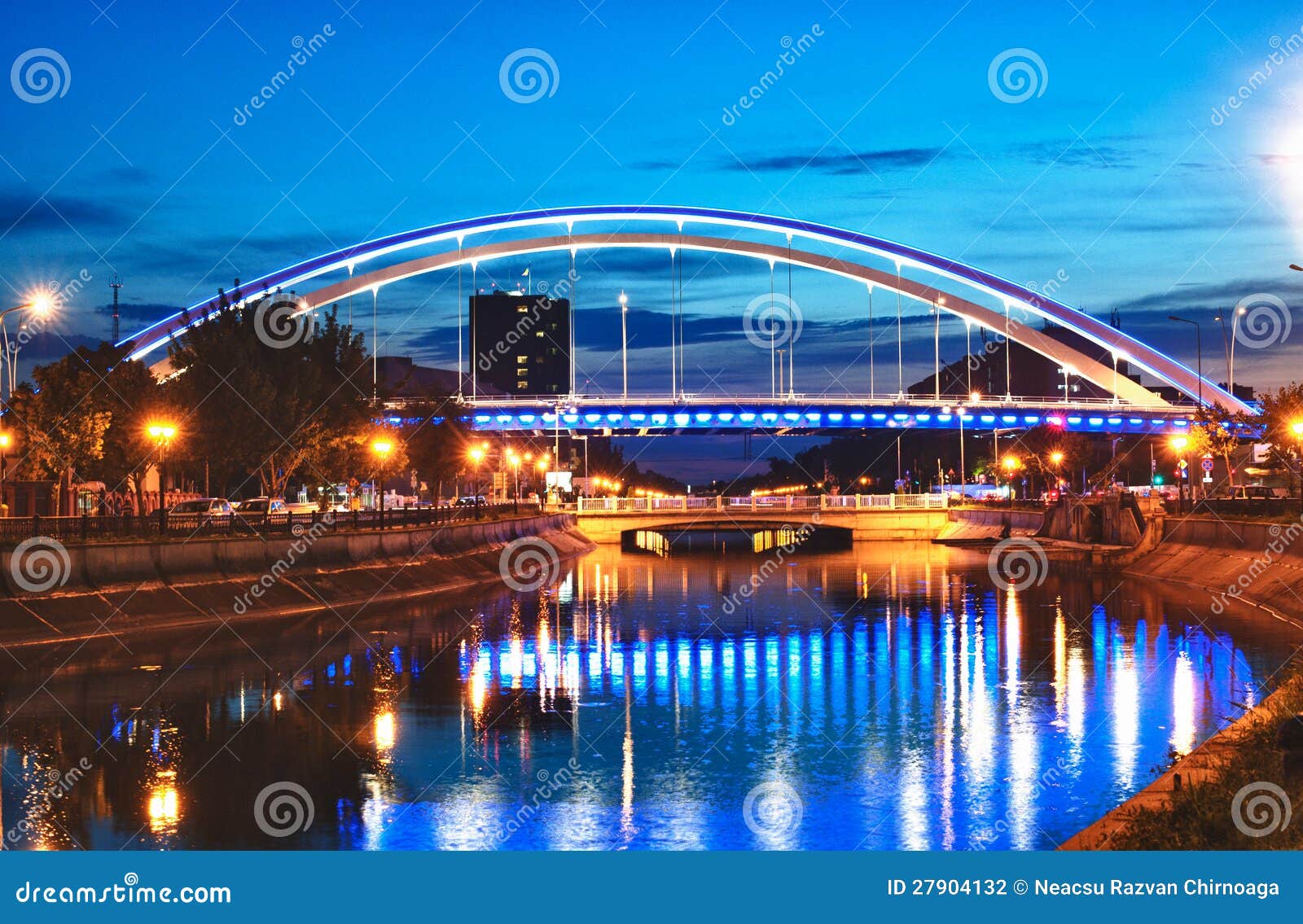 Basarab Bridge in the Night Stock Photo - Image of landmark, park: 27904132