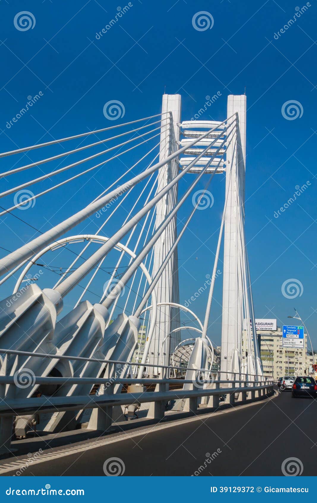 Basarab overpass editorial photography. Image of drive - 39129372