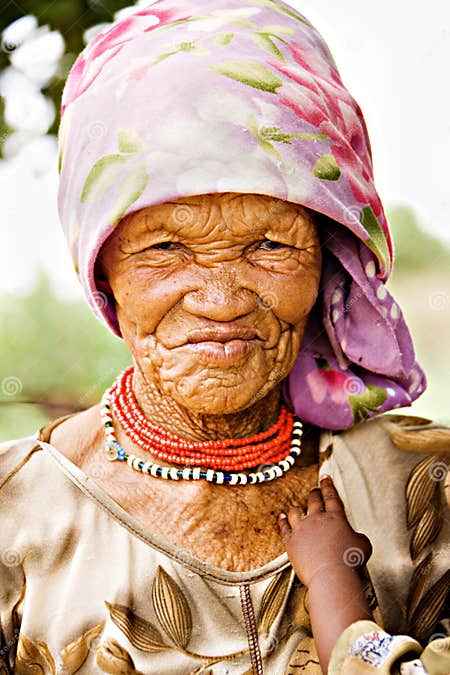 Basarwa woman stock image. Image of beautiful, female - 7839409