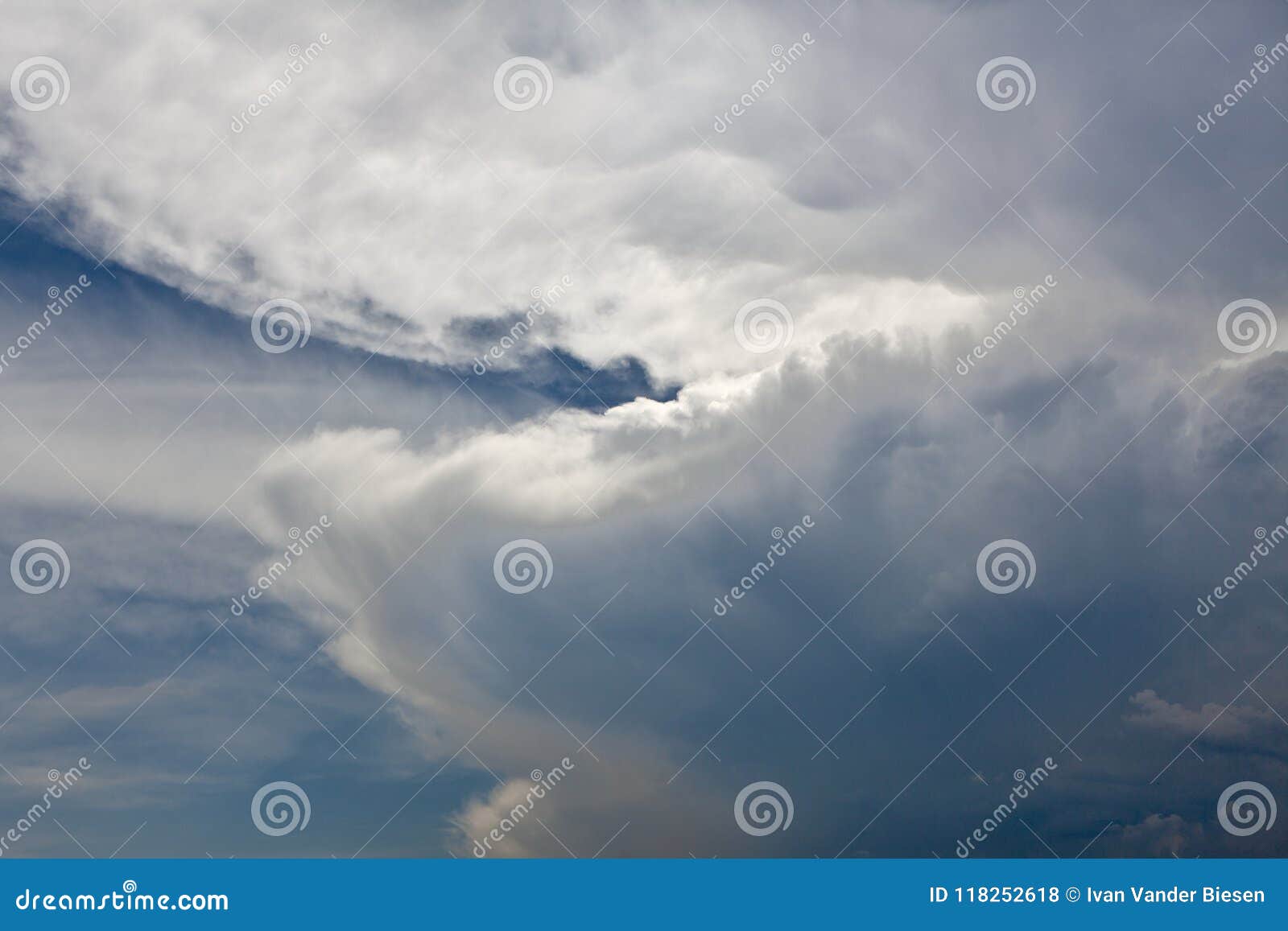 Base cumulonimbus cloud stock photo. Image of green - 118252618