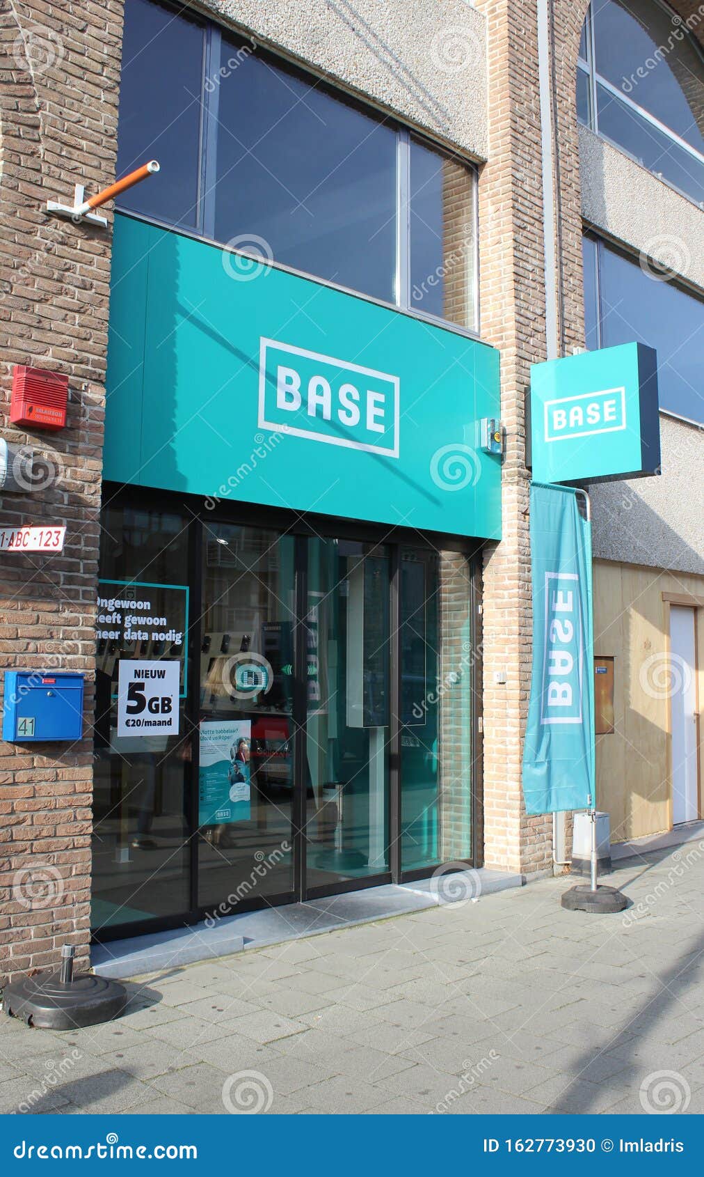 Base Shop, Dendermonde, Belgium Editorial Image - Image of telephone ...