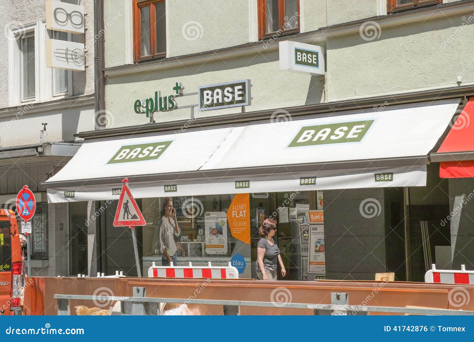 Base shop editorial photo. Image of street, copy, people - 41742876