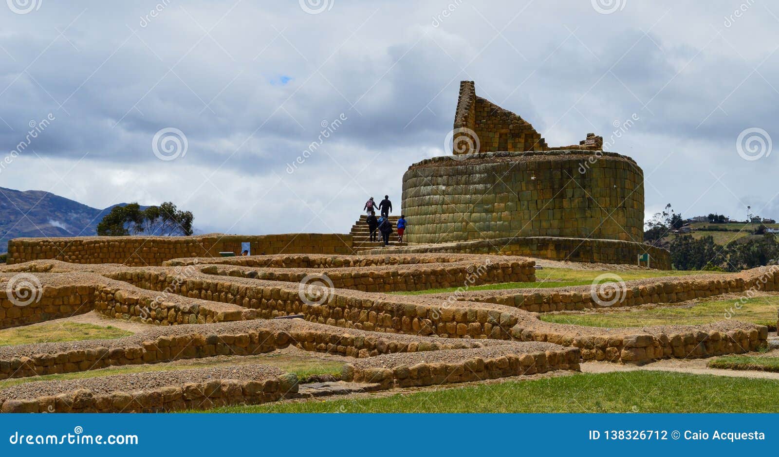 Ingapirca, Archaeological Complex, Walls and Pyramid Editorial ...