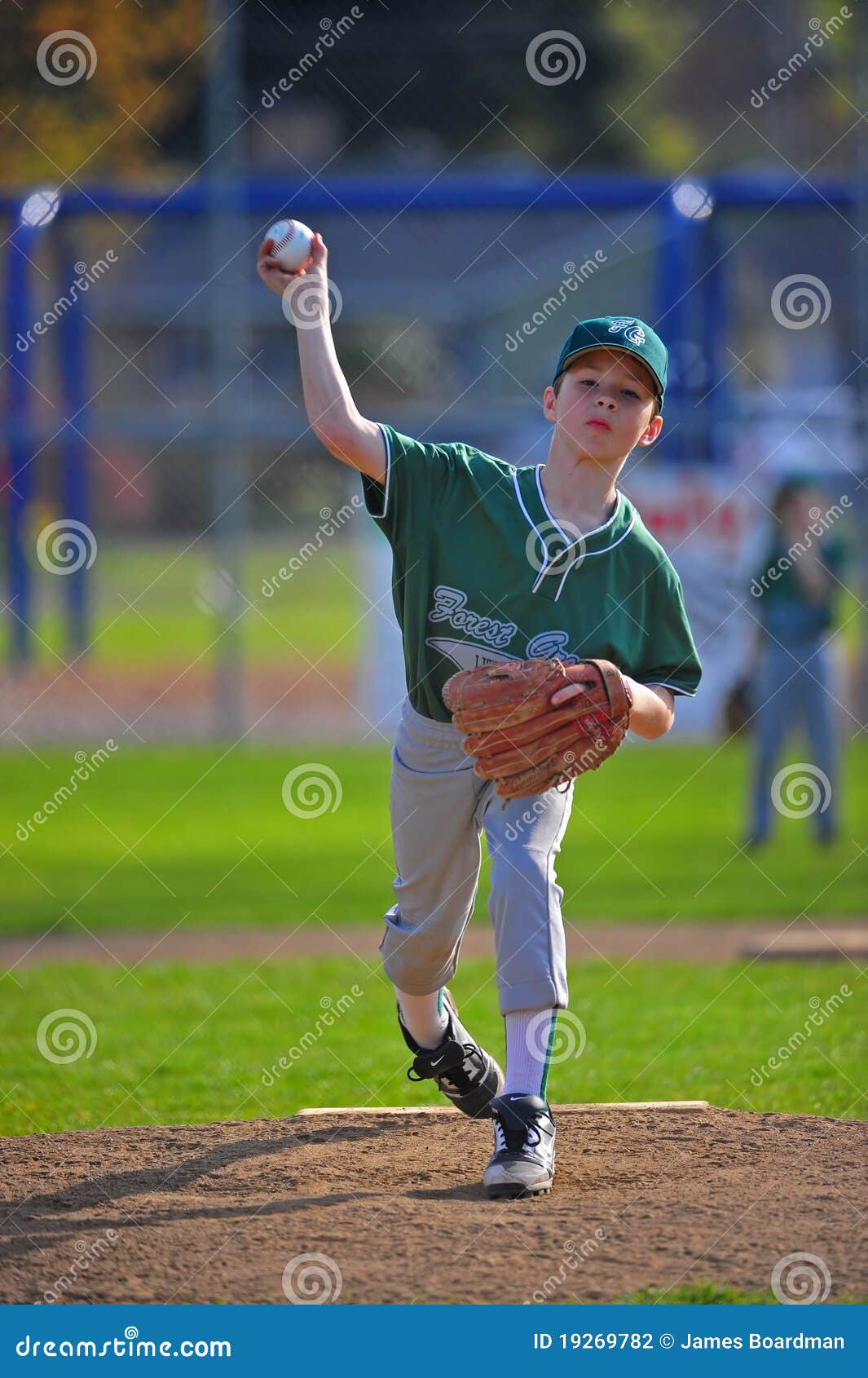 Baseball pitcher Pitching editorial photography. Image of uniform ...