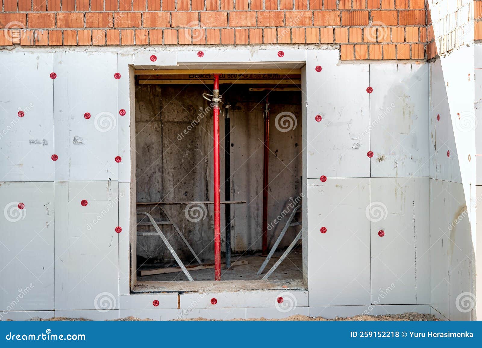 Building Underground Homes Walls
