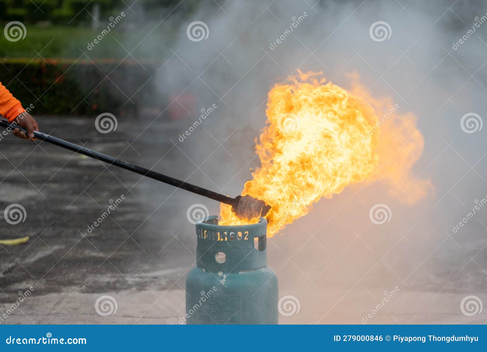 Basic Fire Fighting and Practice of the Emergency. Stock Photo - Image ...