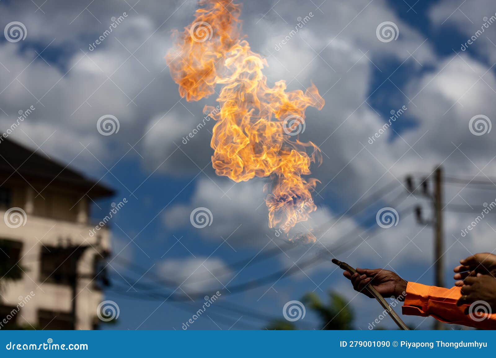 Basic Fire Fighting And Evacuation Fire Drill Simulation Training ...