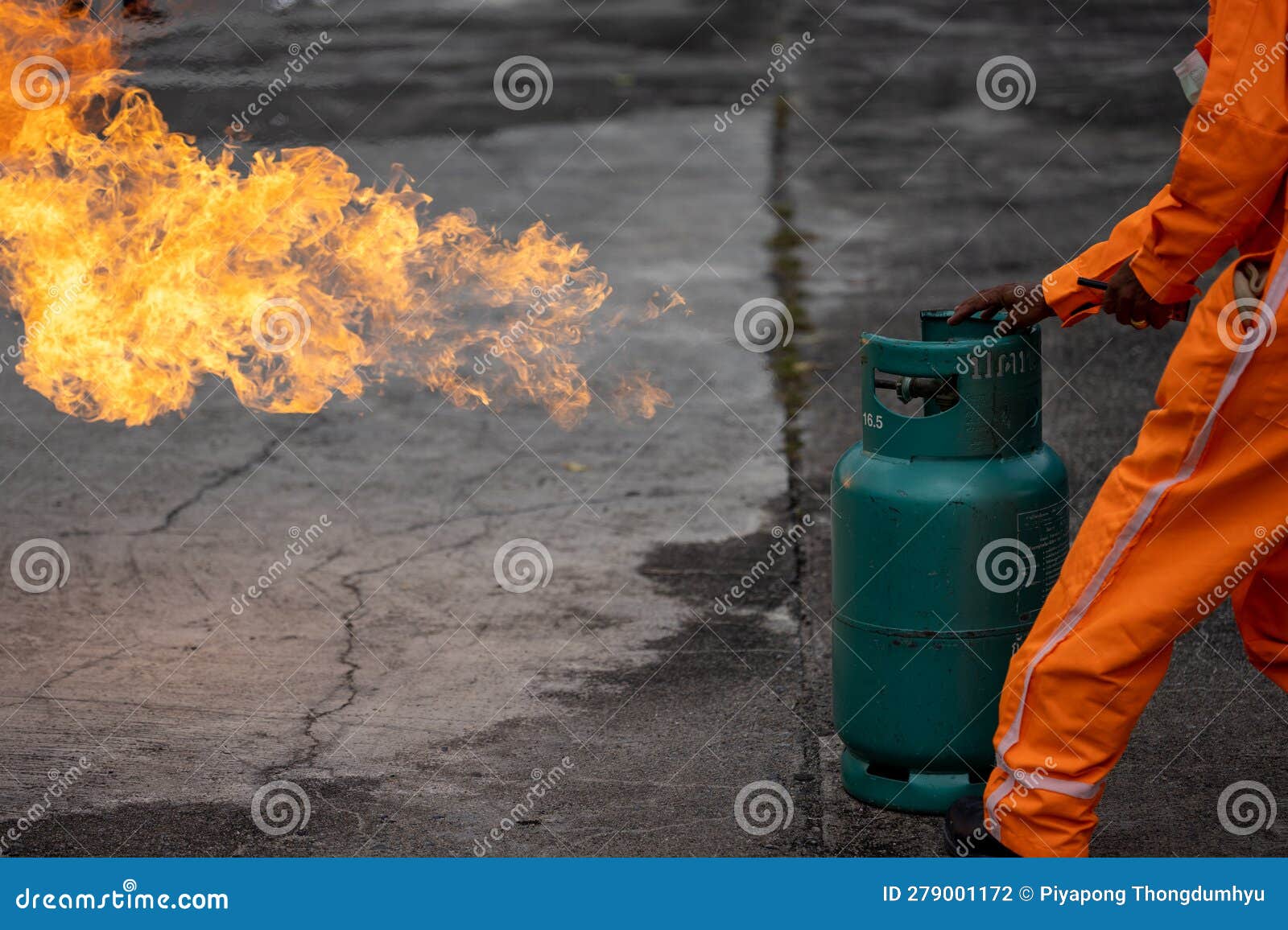 Basic Fire Fighting and Practice of the Emergency. Stock Photo - Image ...