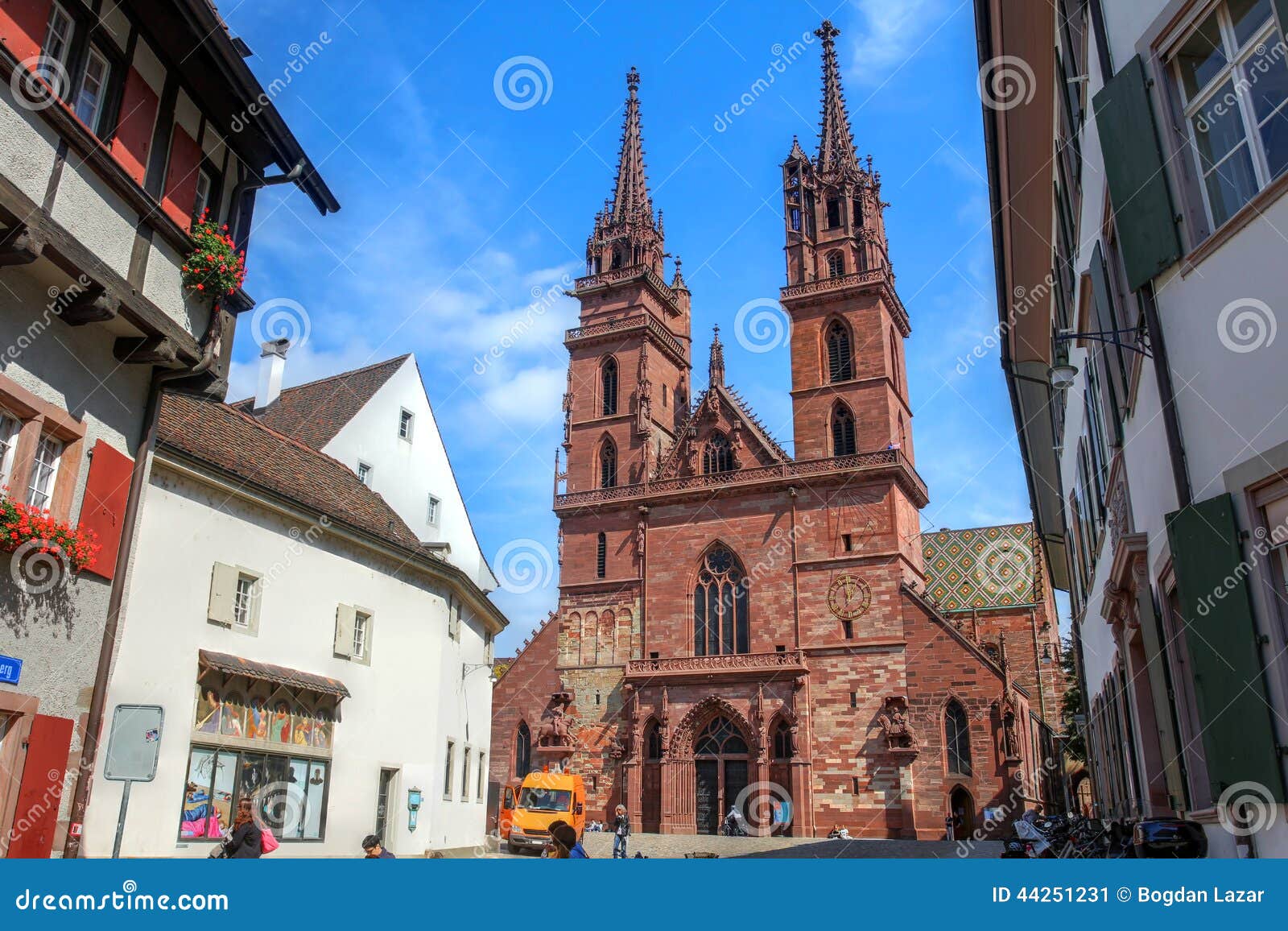 Basilea, Svizzera fotografia editoriale. Immagine di balla - 44251231