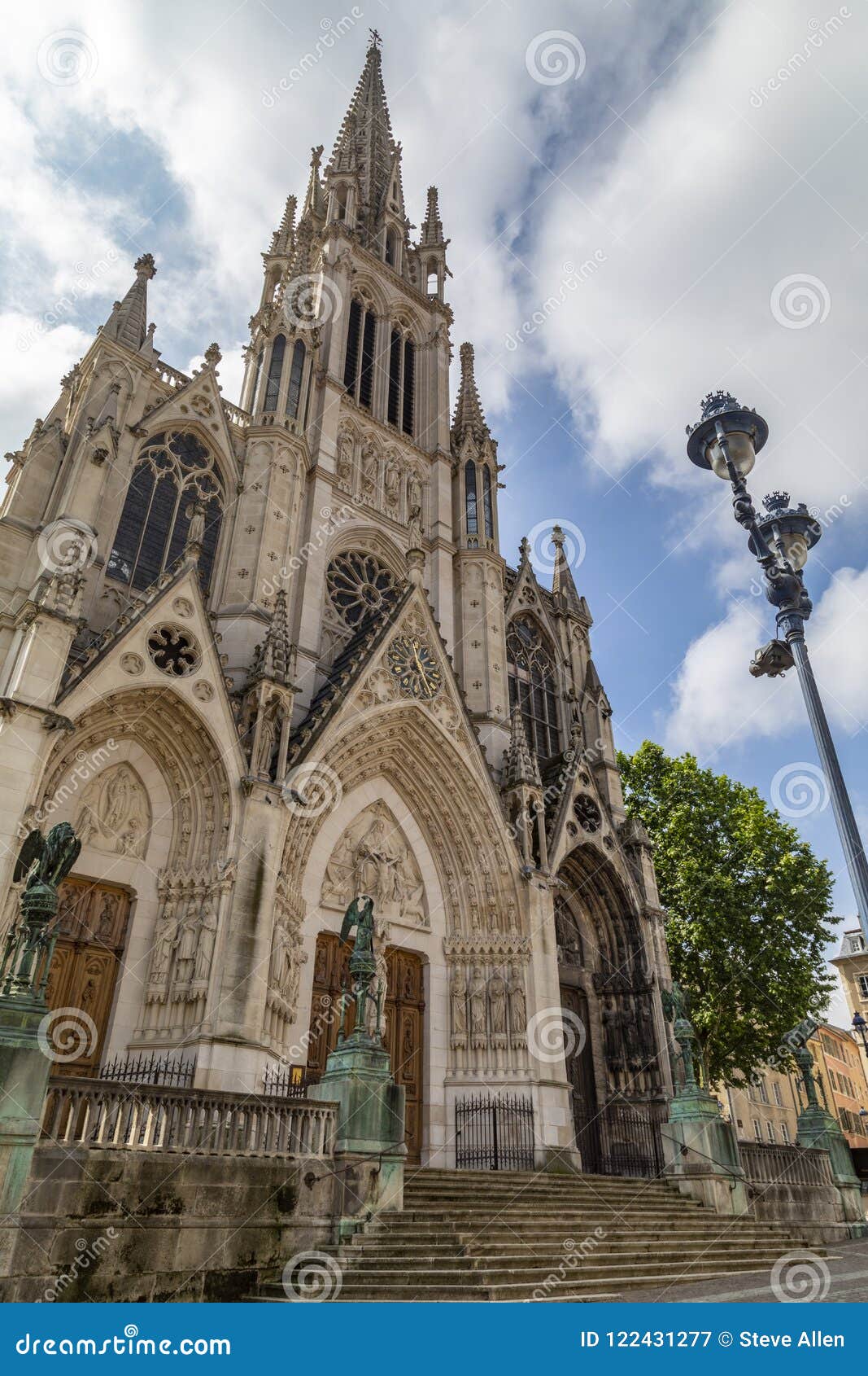 Basilica Del San-Epvre - Nancy - Francia Immagine Stock - Immagine di ...